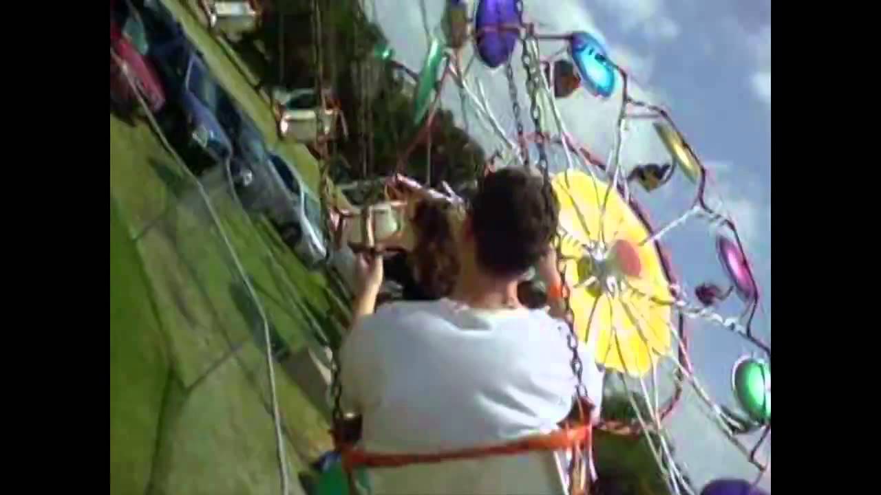 Zumar the Crazy Swing Ride at Sandy Lake - YouTube