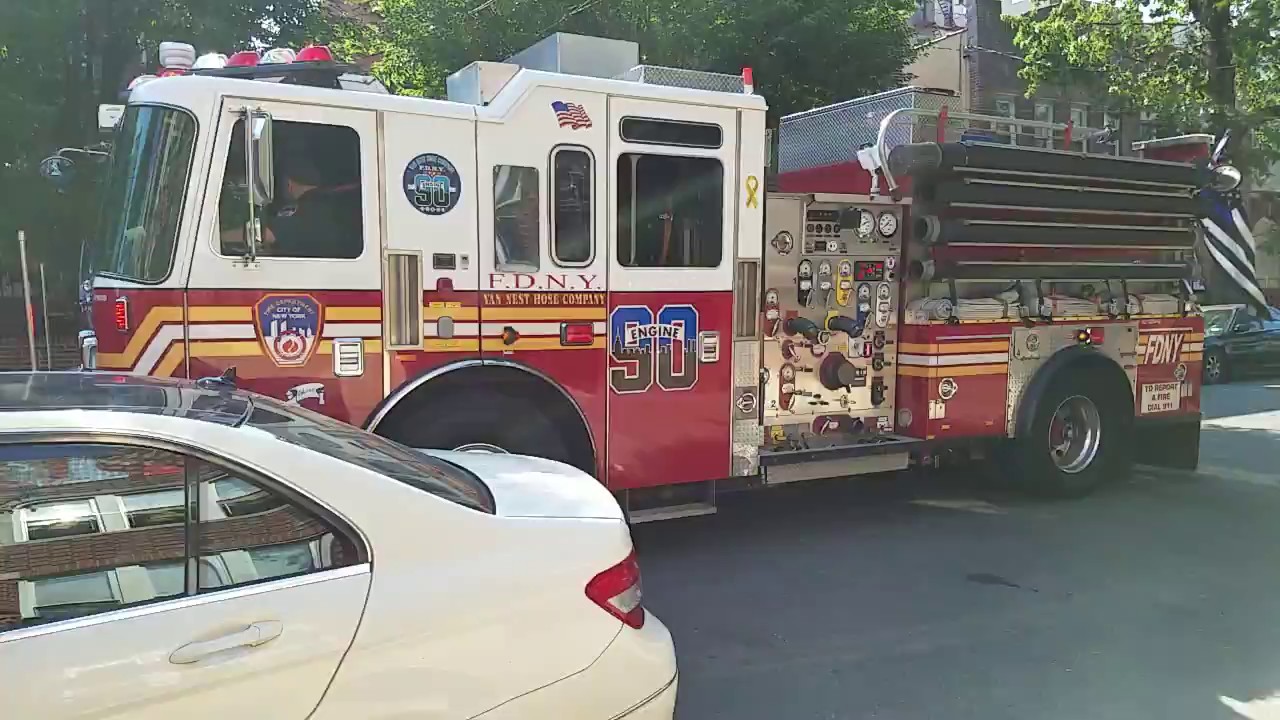 FDNY Engine 90 "Van Nest Hose Wagon" Grabing A Hydrant On Scene Of A ...