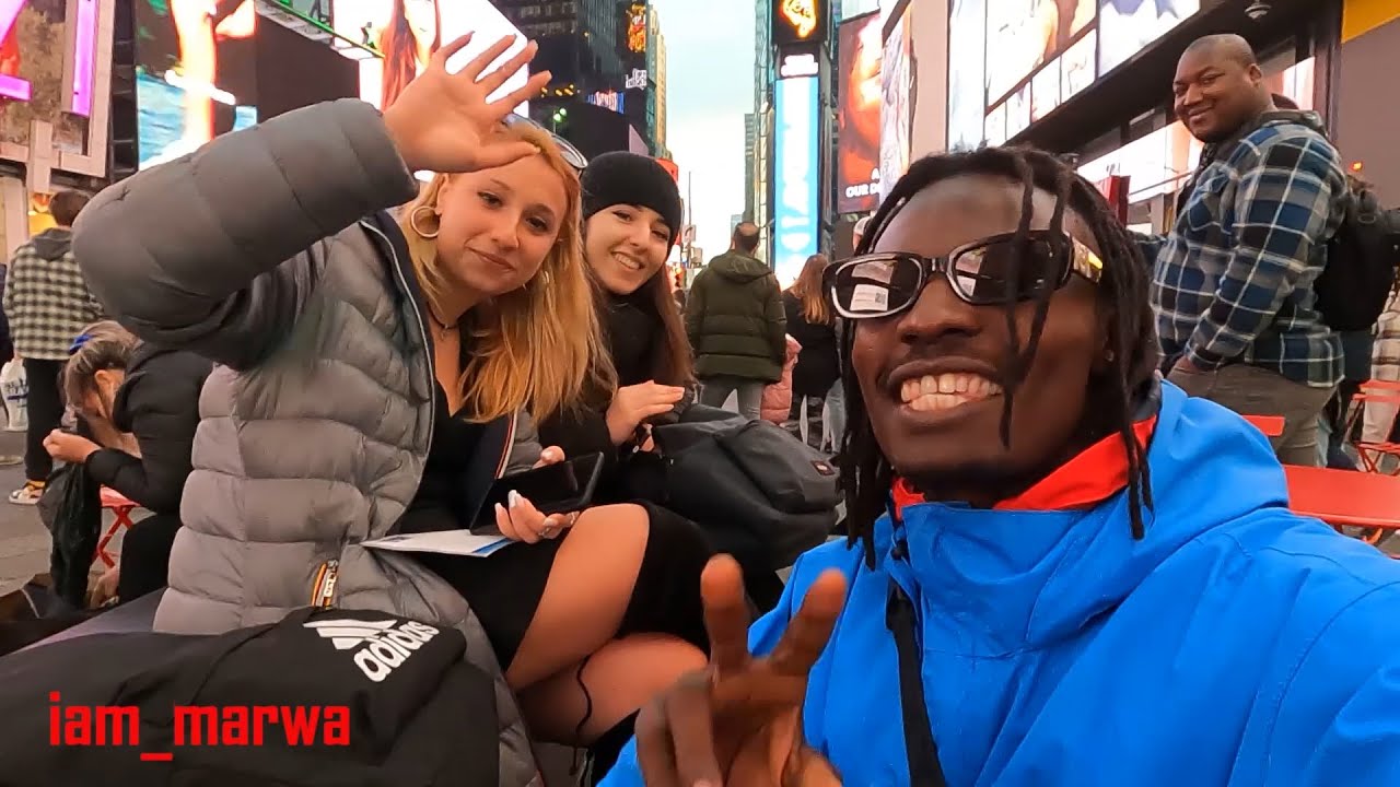 Avoid This Man in NYC - Scams in New York City !!! - YouTube