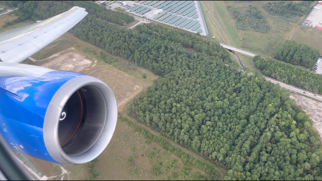 CF6 Engine Roar | Rare Runway 9 Departure at IAH | Boeing 767-400ER ...