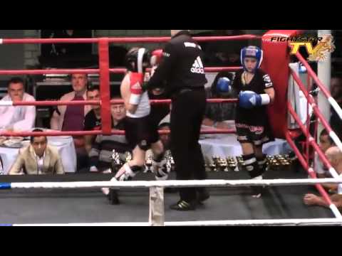 Tiffany van Welie vs Ruby Burger - YouTube