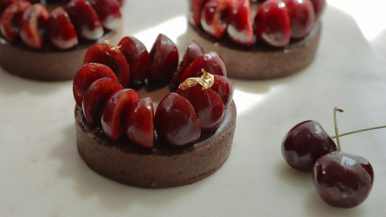 Cherry tart with dark chocolate ganache | Chocolate Cherry Tart - YouTube