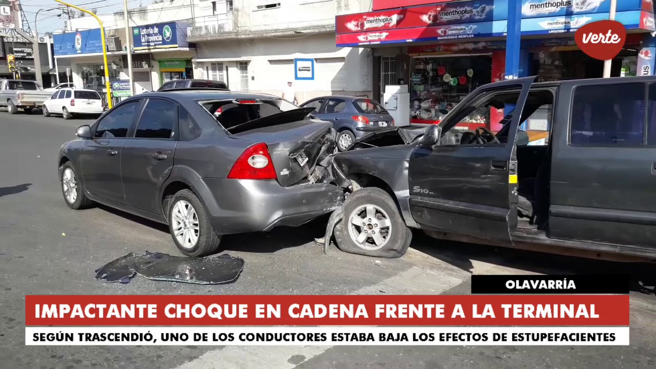 Impactante choque en cadena frente a la Terminal - YouTube