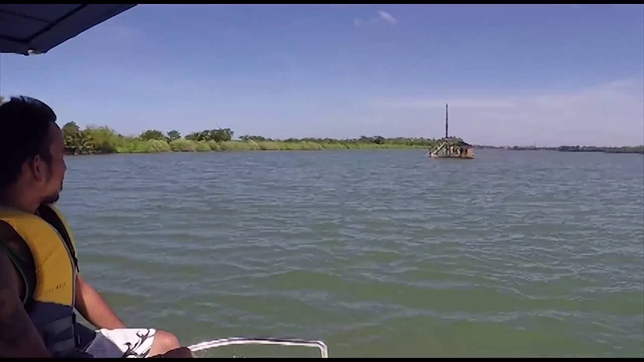 Agusan River Cruise and Sapyaw Fishing Vessel - YouTube