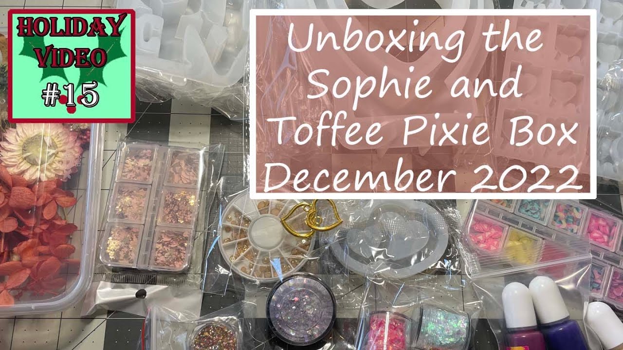 Sophie and Toffee December Pixie Box Unboxing - YouTube