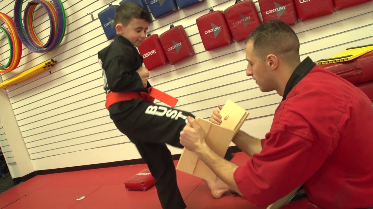 Busto's Martial Arts of Holbrook Dragon's Class Video - YouTube