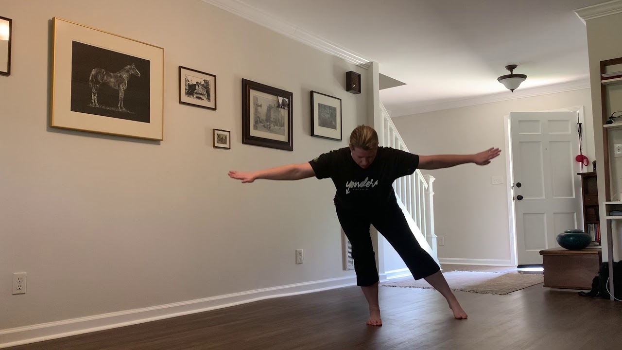 Beg/Int Tendu with Sarah Barry, no music - YouTube