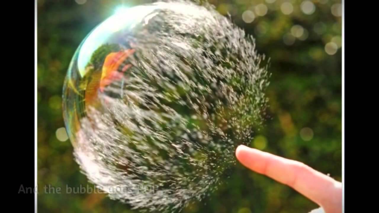 Picovico - The 25 Most Amazingly Timed Photos - YouTube