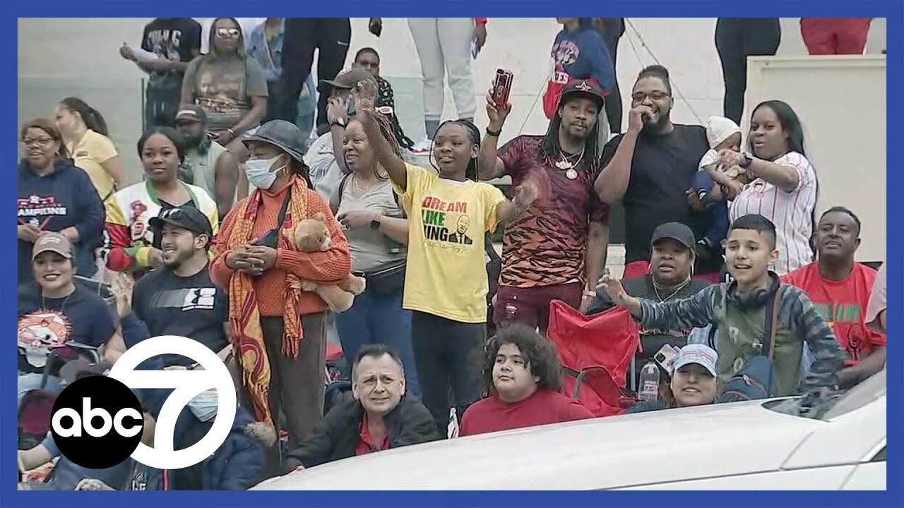 WATCH: Dr. Martin Luther King annual peace walk FULL - YouTube