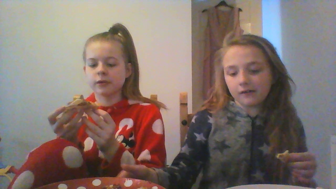 Pizza Challenge Part 2 (VOMIT ALERT) -Eating The Pizza- - YouTube