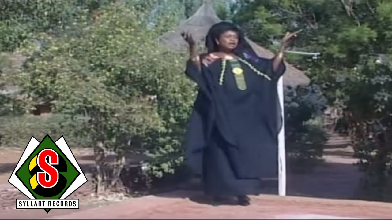 Djeneba Seck - Hakili Niouma (Clip Officiel) - YouTube Music