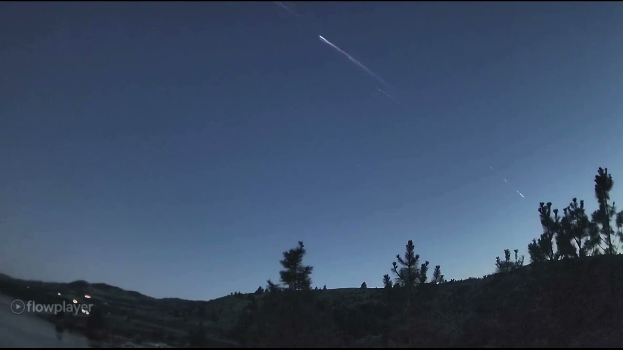 RUSSIAN ROCKET RE ENTRY - YouTube