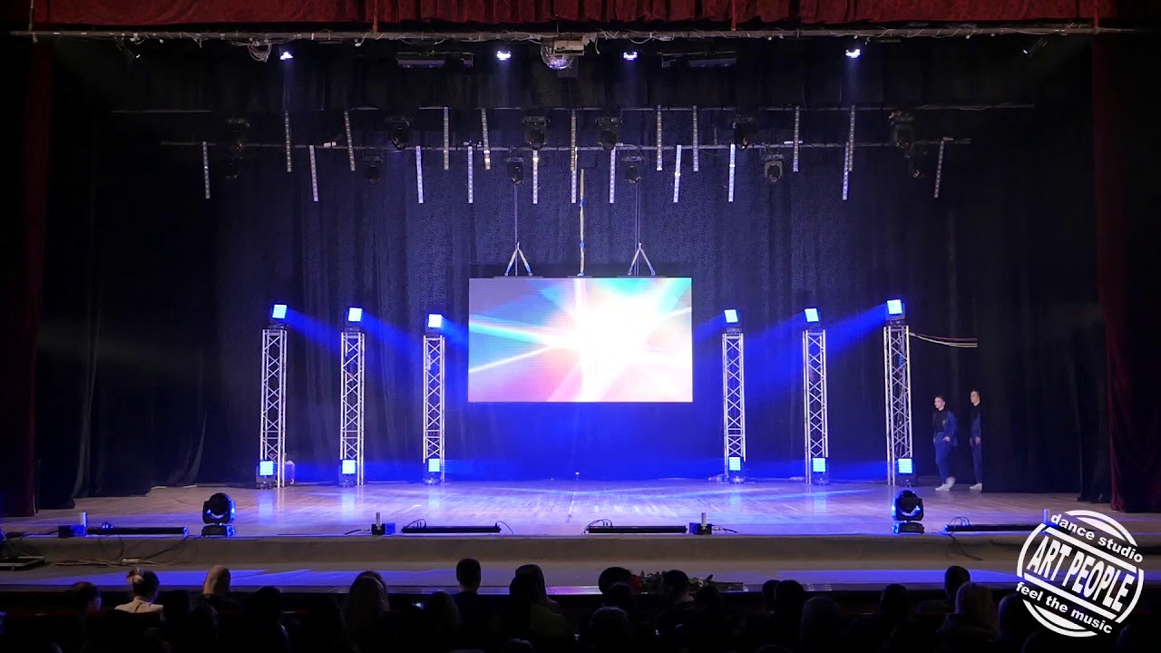 MONATIK - Красиво || Новогодний концерт «Dance for friends 2020» - YouTube