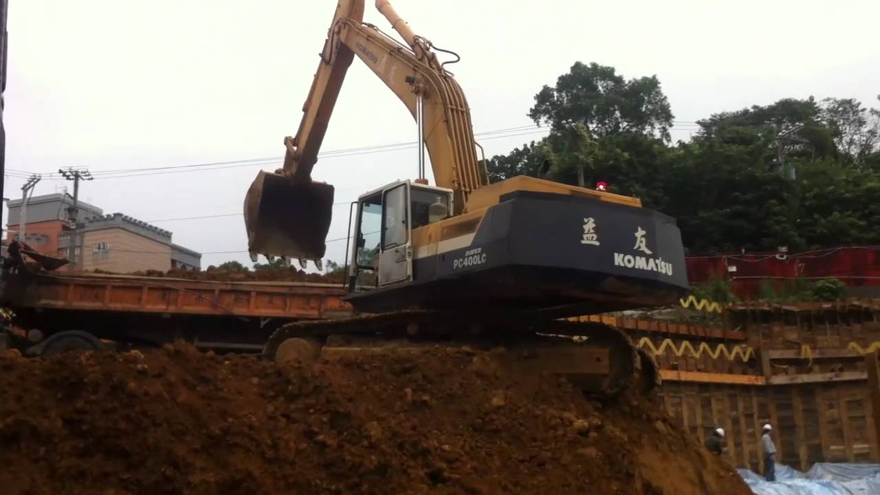 Taiwan KOMATSU PC400LC-5 {3} 2010-11-3 - YouTube