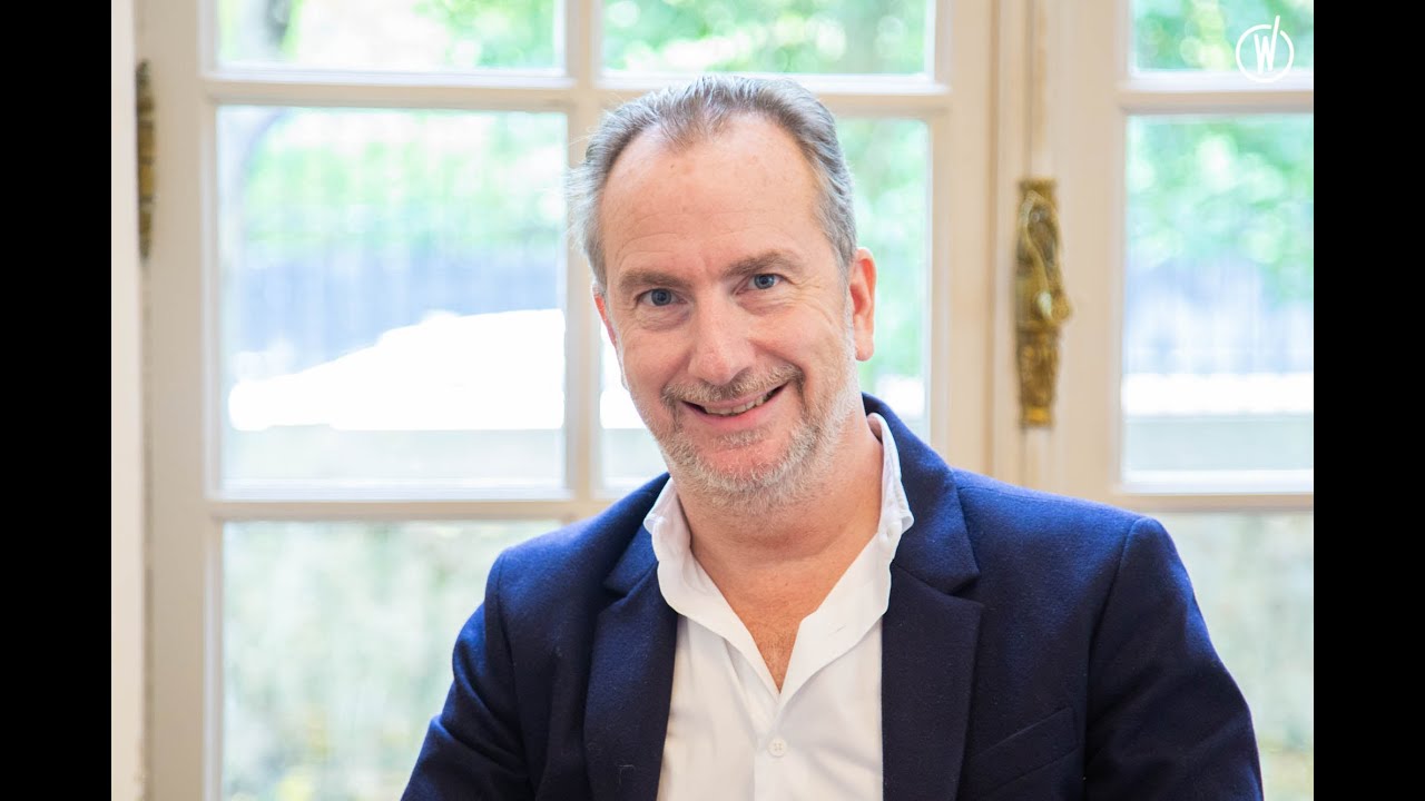 Découvrez Eluxtravel avec Frédéric Savoyen, Président - YouTube