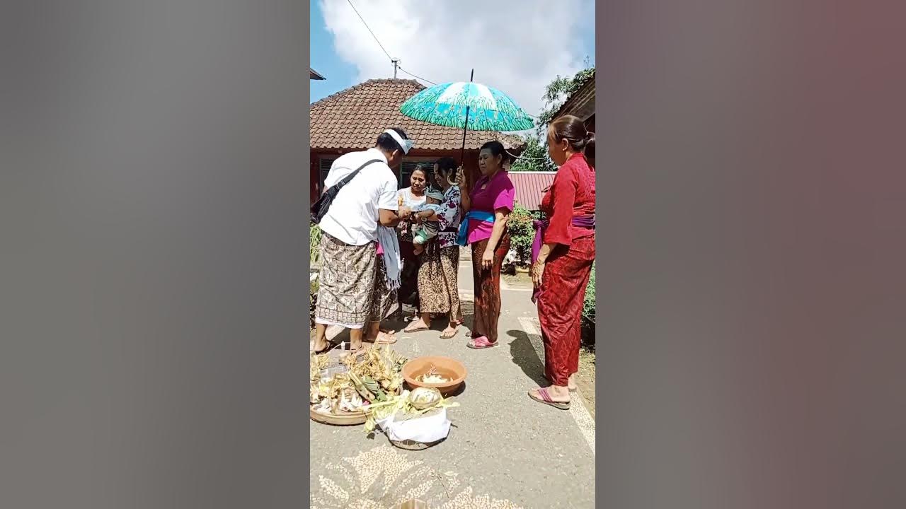 upacara tiga bulanan . - YouTube