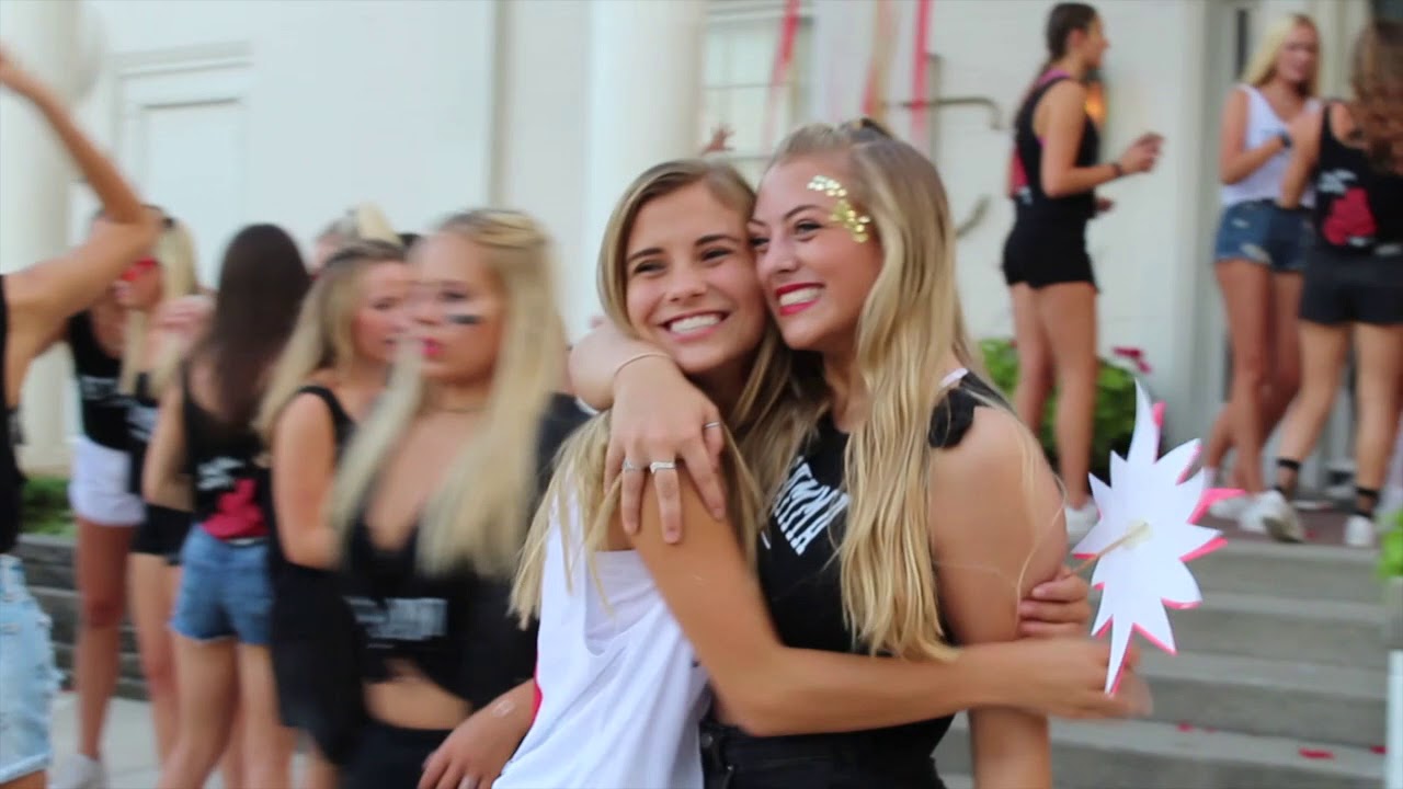 Delta Gamma - UIUC - Bid Day 2018 - YouTube
