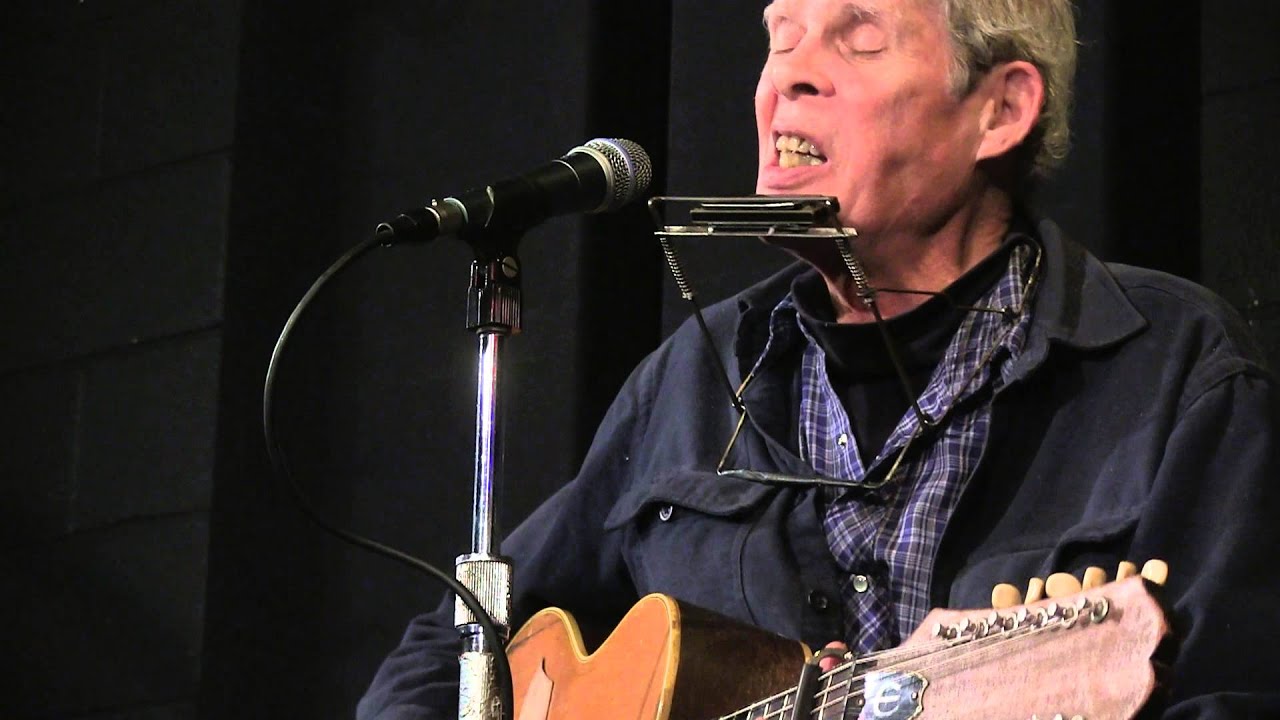 Spider John Koerner - Delia - Live at McCabe's - YouTube