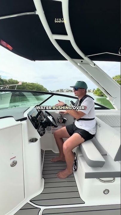 How to DOCK a SINGLE ENGINE boat - YouTube