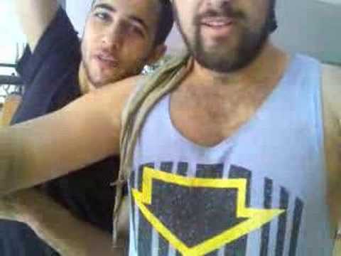 gögüs show iyi izle