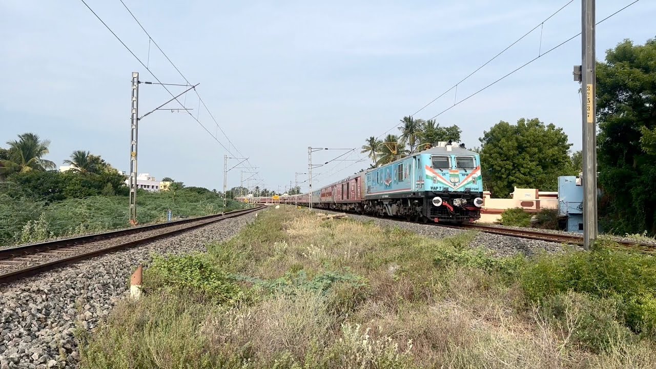 77th Independence Day Special RPM WAP7 with 12606 Pallavan Superfast ...