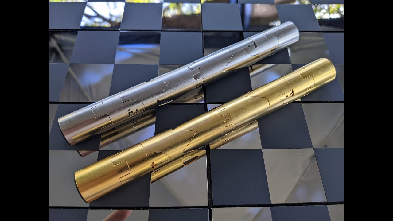 The Fishcer-Spassky 1972 World Championship Collector's Chess Set by Cy ...