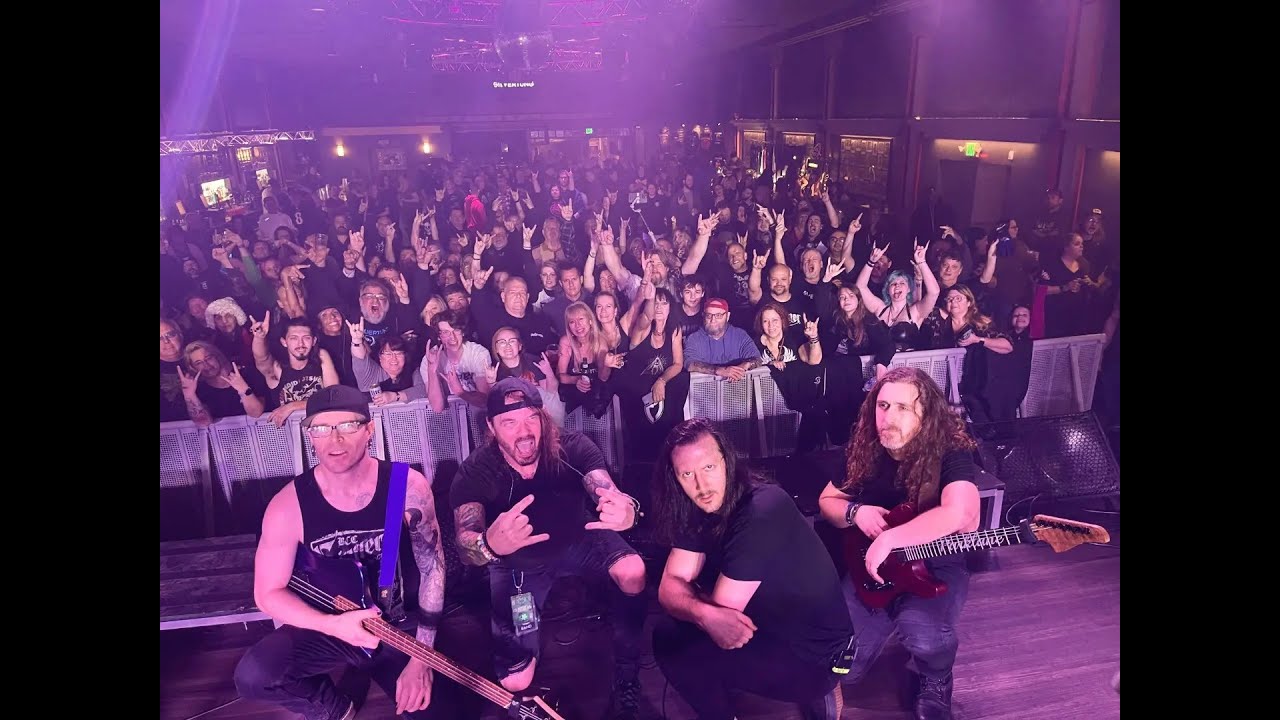 Silvertung Live - Recher Theater - YouTube
