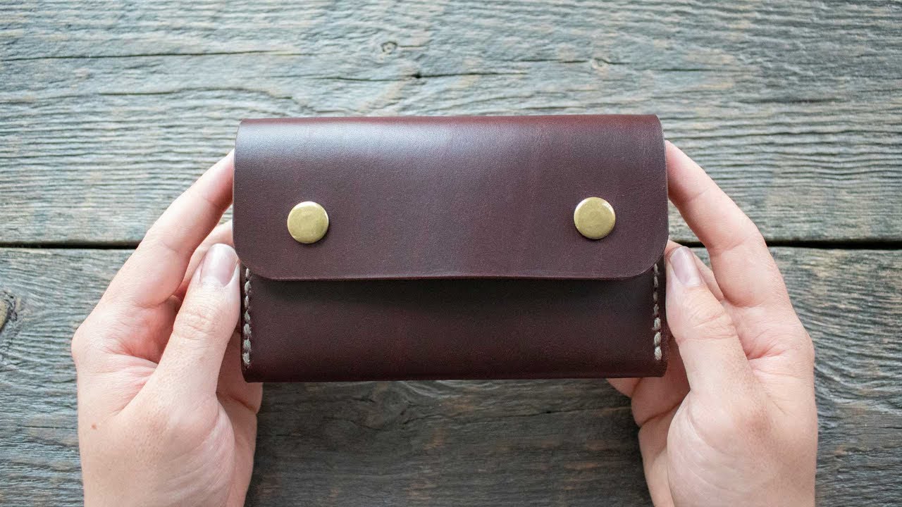 MAKING A HANDMADE LEATHER NOTEBOOK WALLET - YouTube