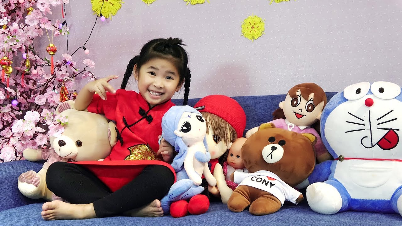 BeBun Playing Finding Teddy Bear | 4K Video - YouTube