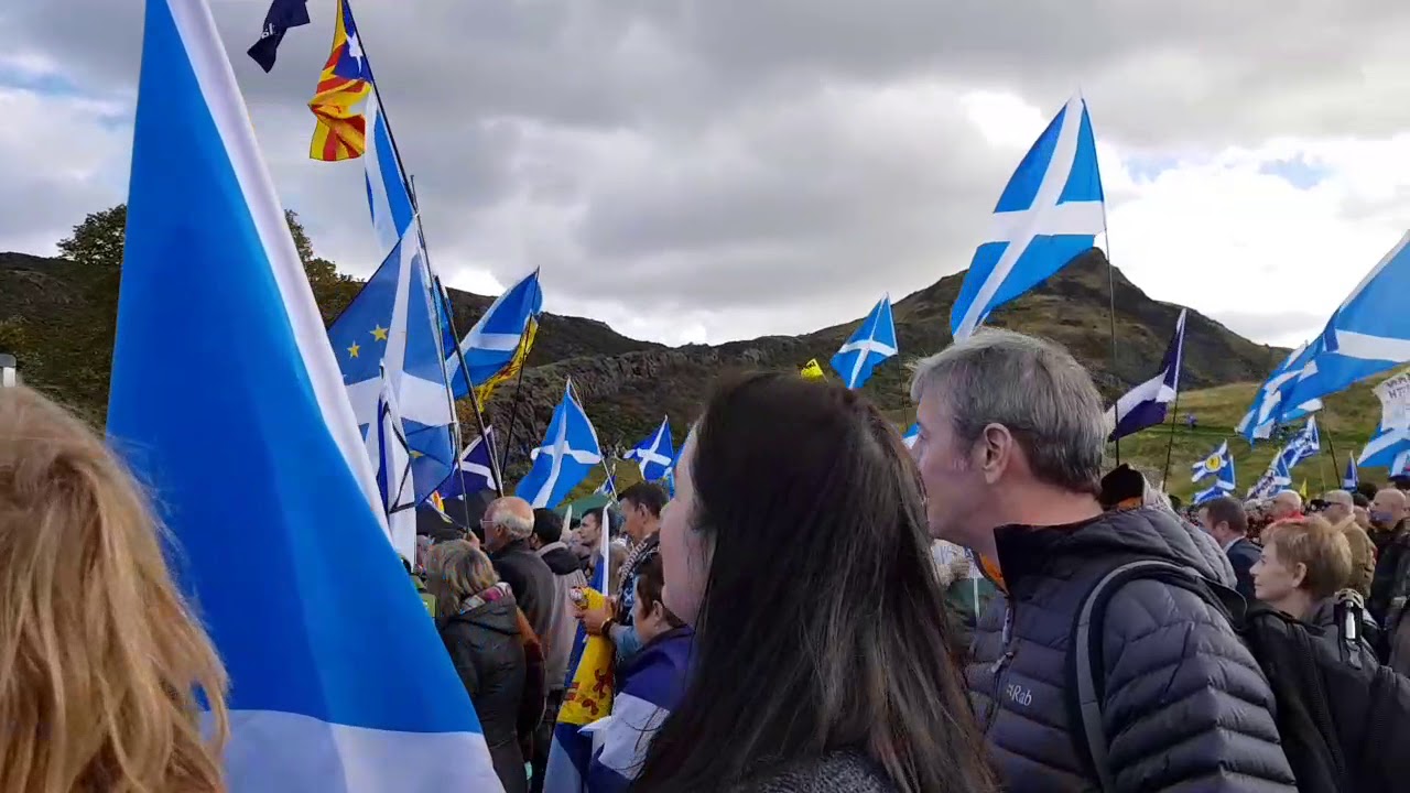 Independence March Edinburgh - YouTube