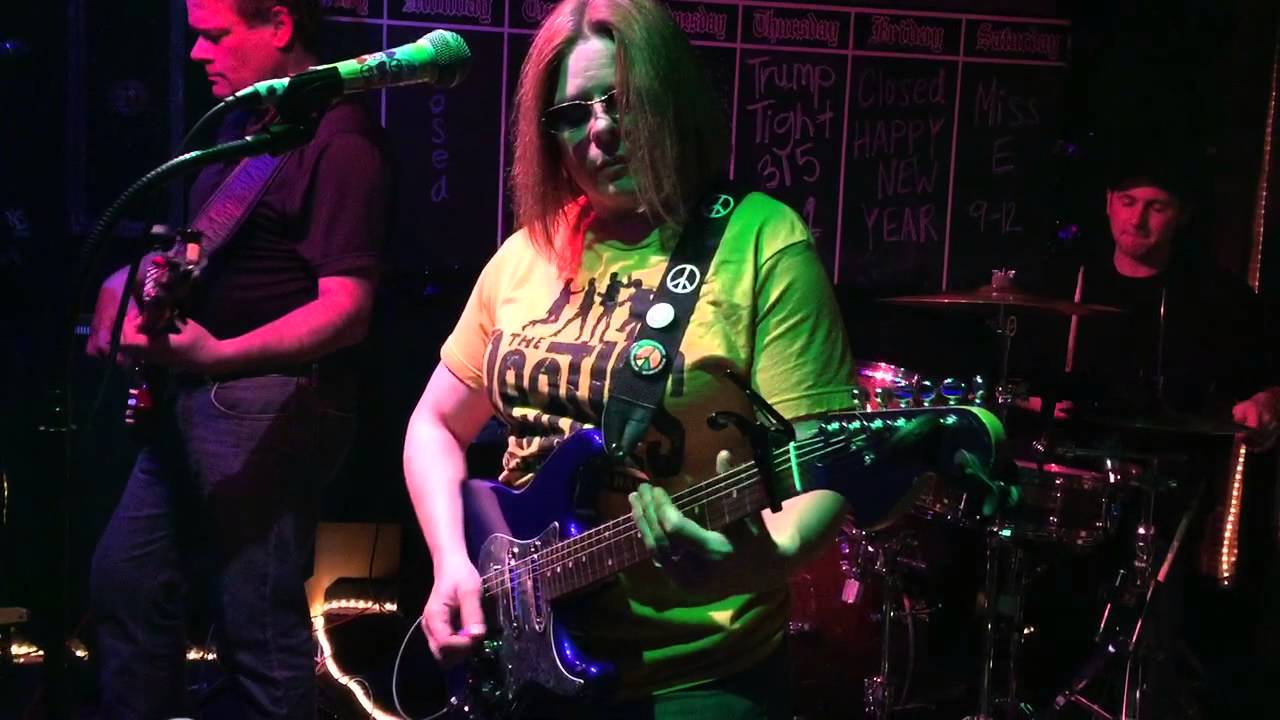 MissE & The Resonators ~ Boogie on Reggae Woman 1.2.16 - YouTube