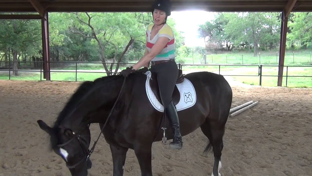 How to dismount a horse - YouTube