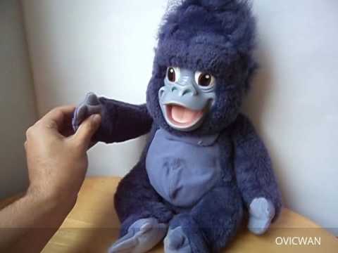 Peluche Gorila Terk de Tarzán con Sonidos Frases en Inglés Disney - YouTube