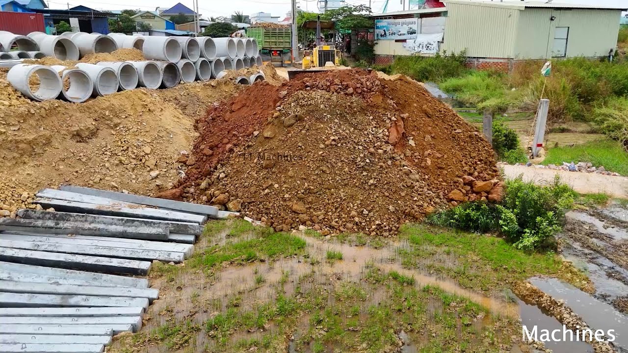 So Smart Driver Building New Foundation Village Road By Dozer Spreading ...