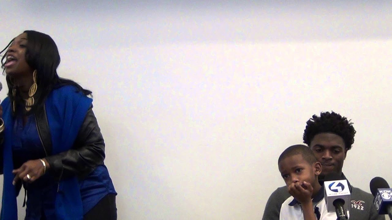 Central Valley Five-Star WR Robert Foster Commits to Alabama - YouTube