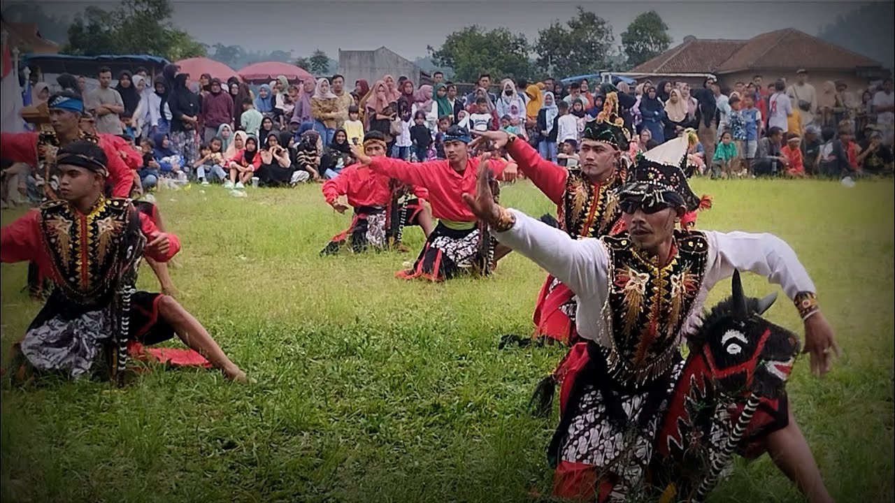 Tari Incling Tri Sekar Setia Maju - YouTube