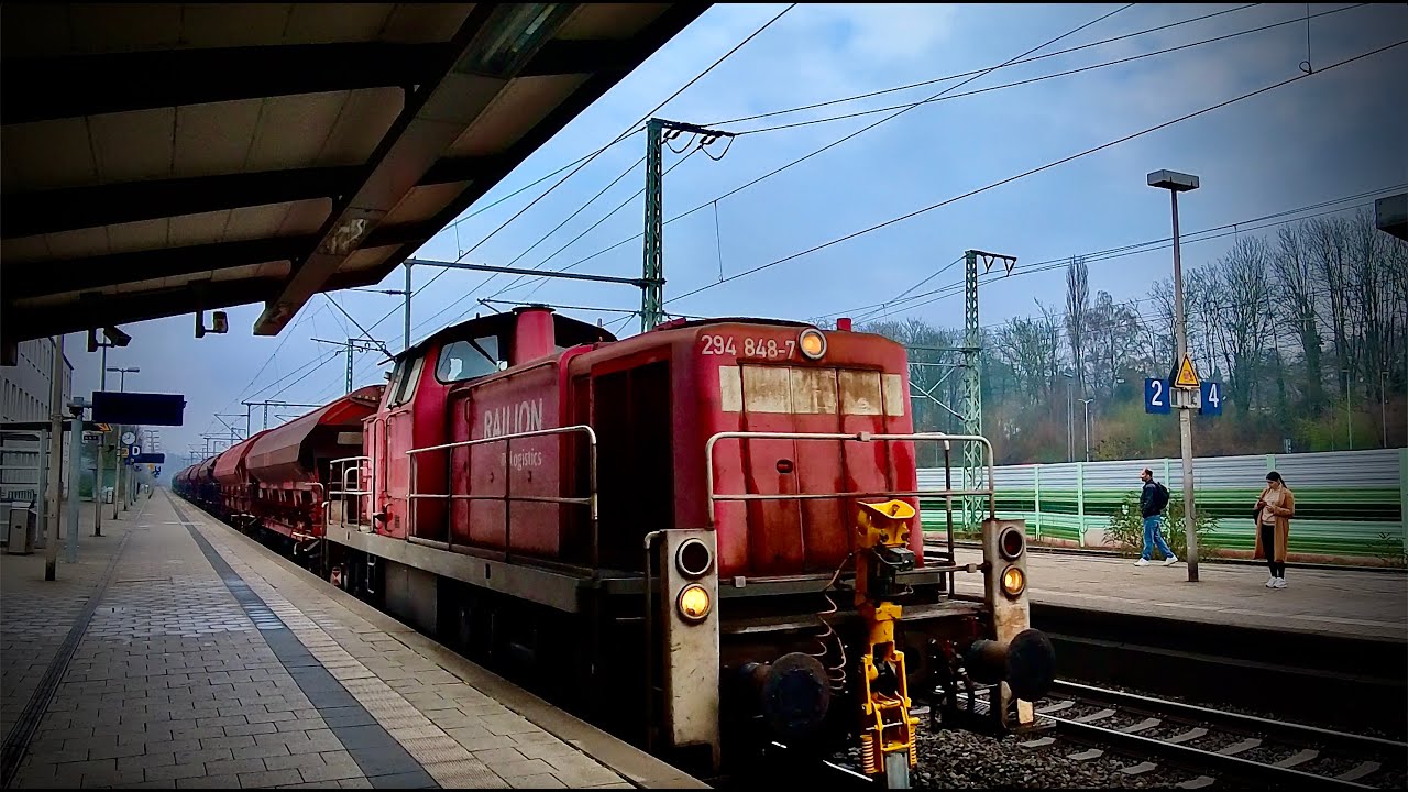 German Freight Train and Regional Trains in Recklinghausen Hauptbahnhof ...