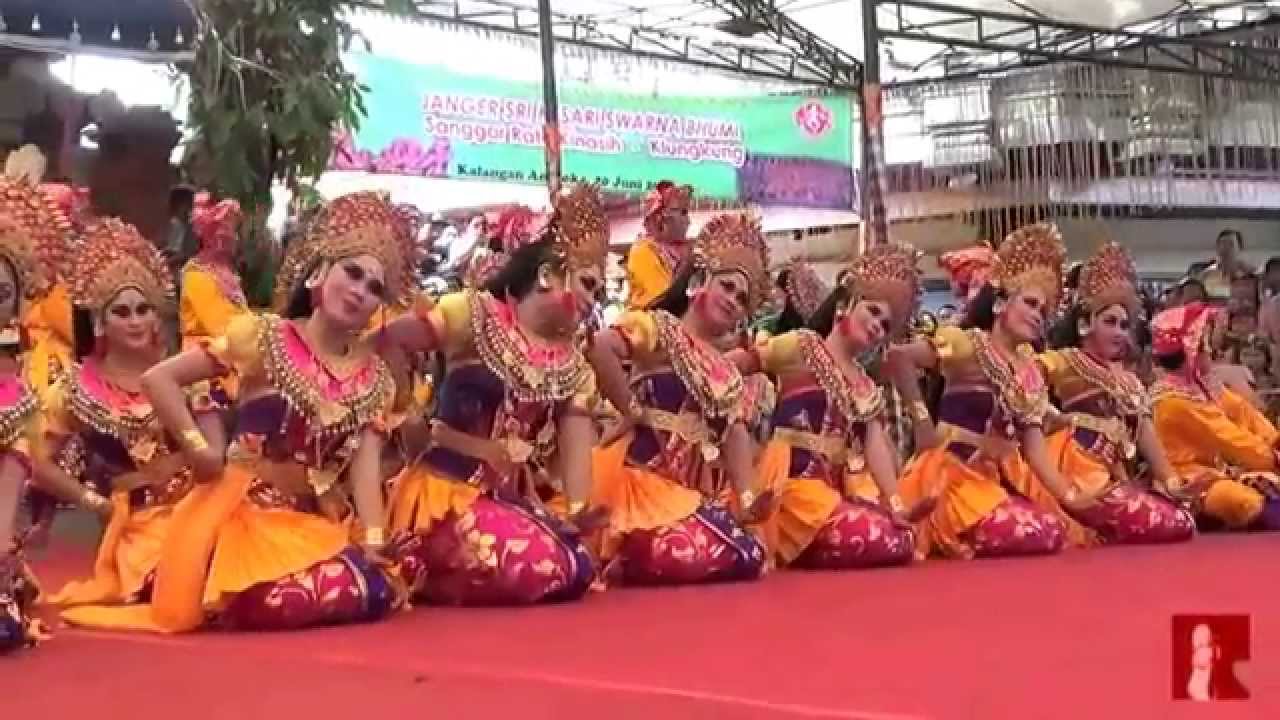 TARI JANGER @PESTA KESENIAN BALI - PKB 2015 part 1 - YouTube