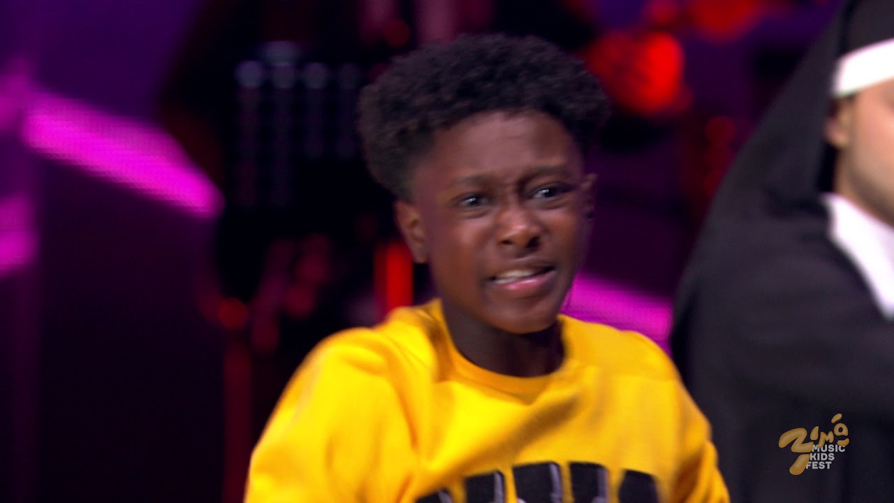 Raphael Higgins-Humes & Layton Shaquan Crowe — Uptown Funk. «ЗИМА», 3 ...