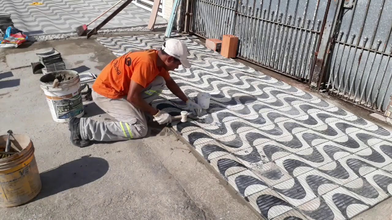 REVESTIMENTO NA CALÇADA PISO COPA CABANA - YouTube