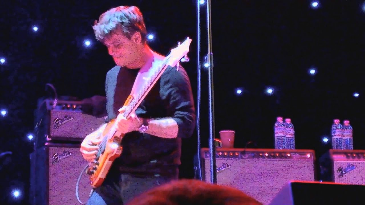 Eric Johnson Concert 11/14/2014 Bass snippet - YouTube