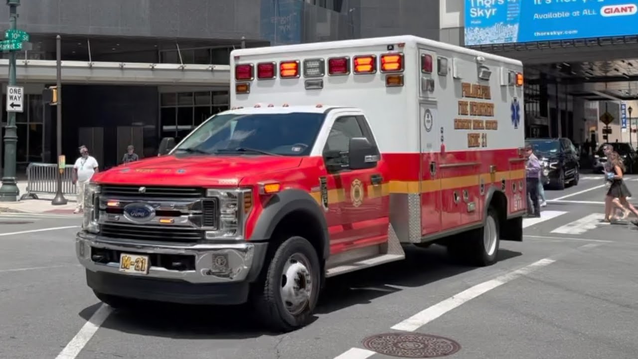 Philadelphia Fire Dept. Medic 21 Responding - YouTube