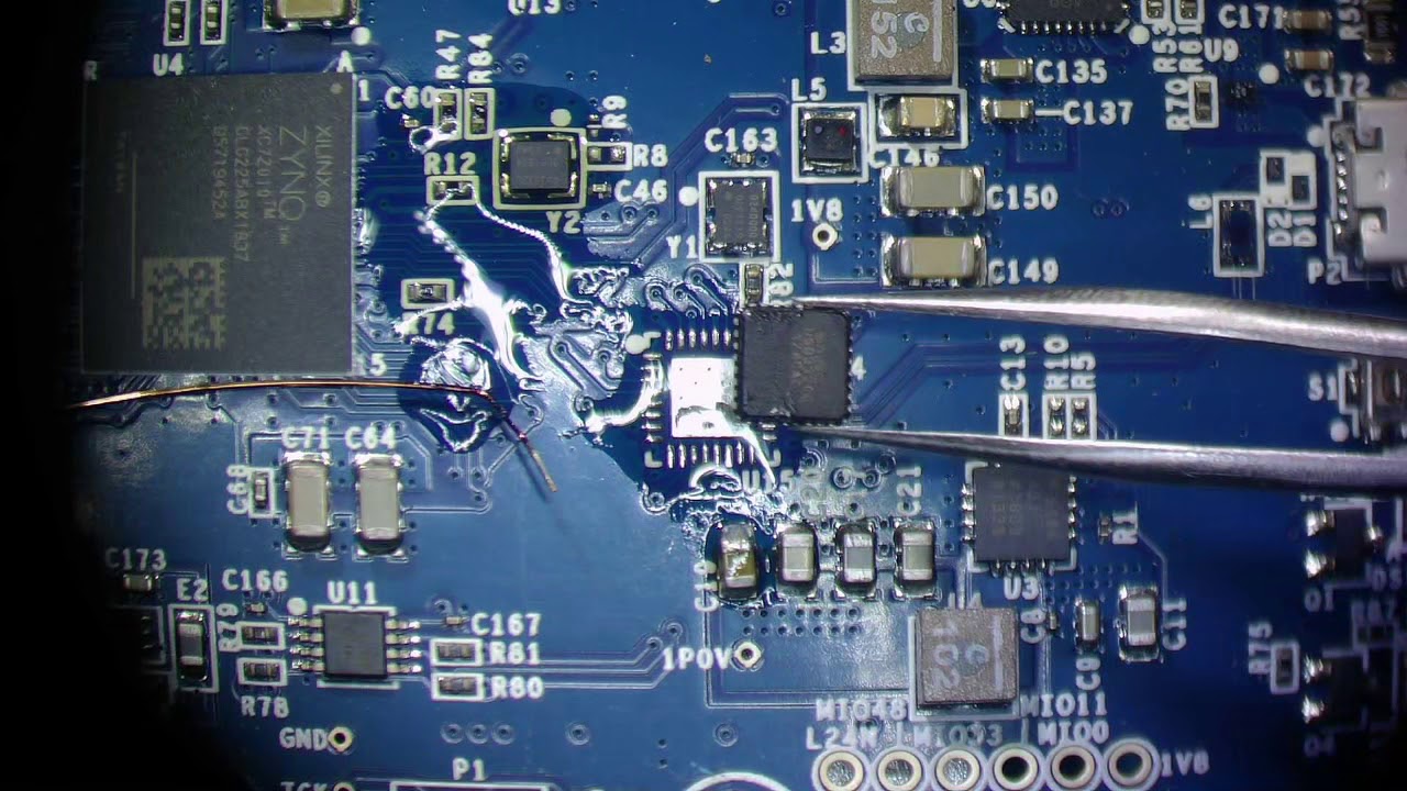 AdalmPluto repair - USB Chip - USB3320 - YouTube