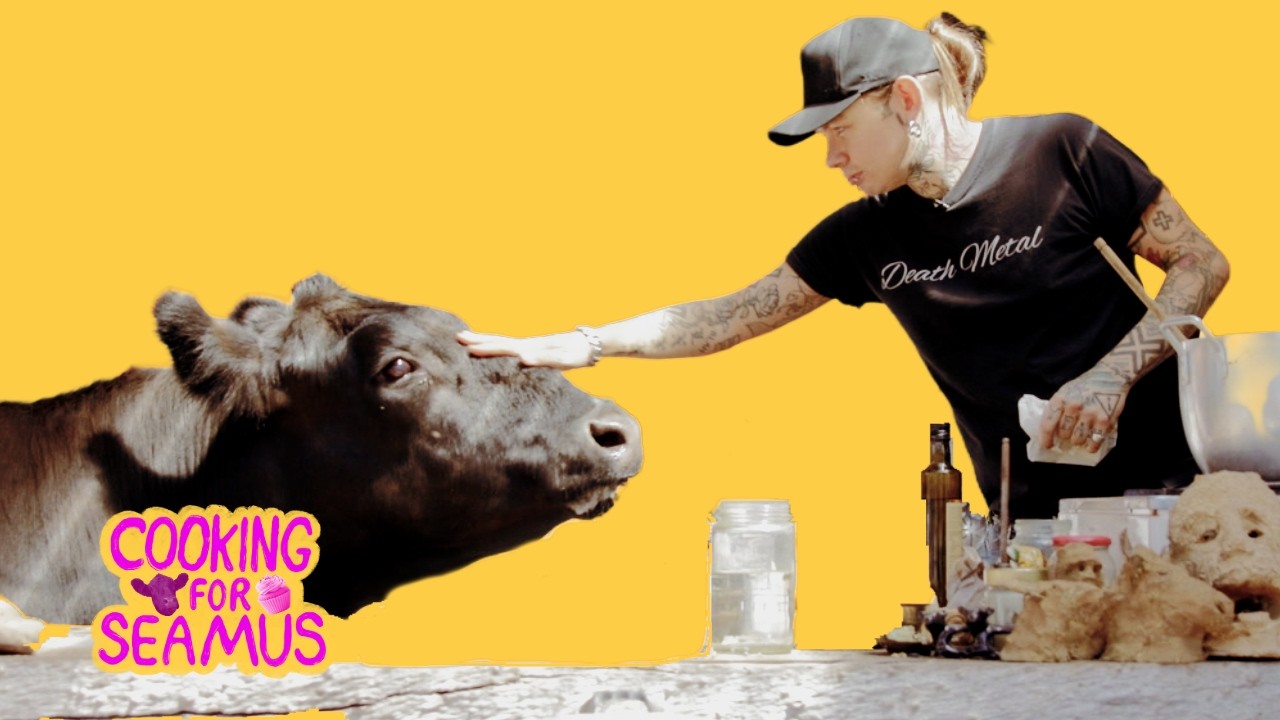 Nat's What I Reckon Cooks 10kg of Pasta for Hungry Bull | Cooking for ...