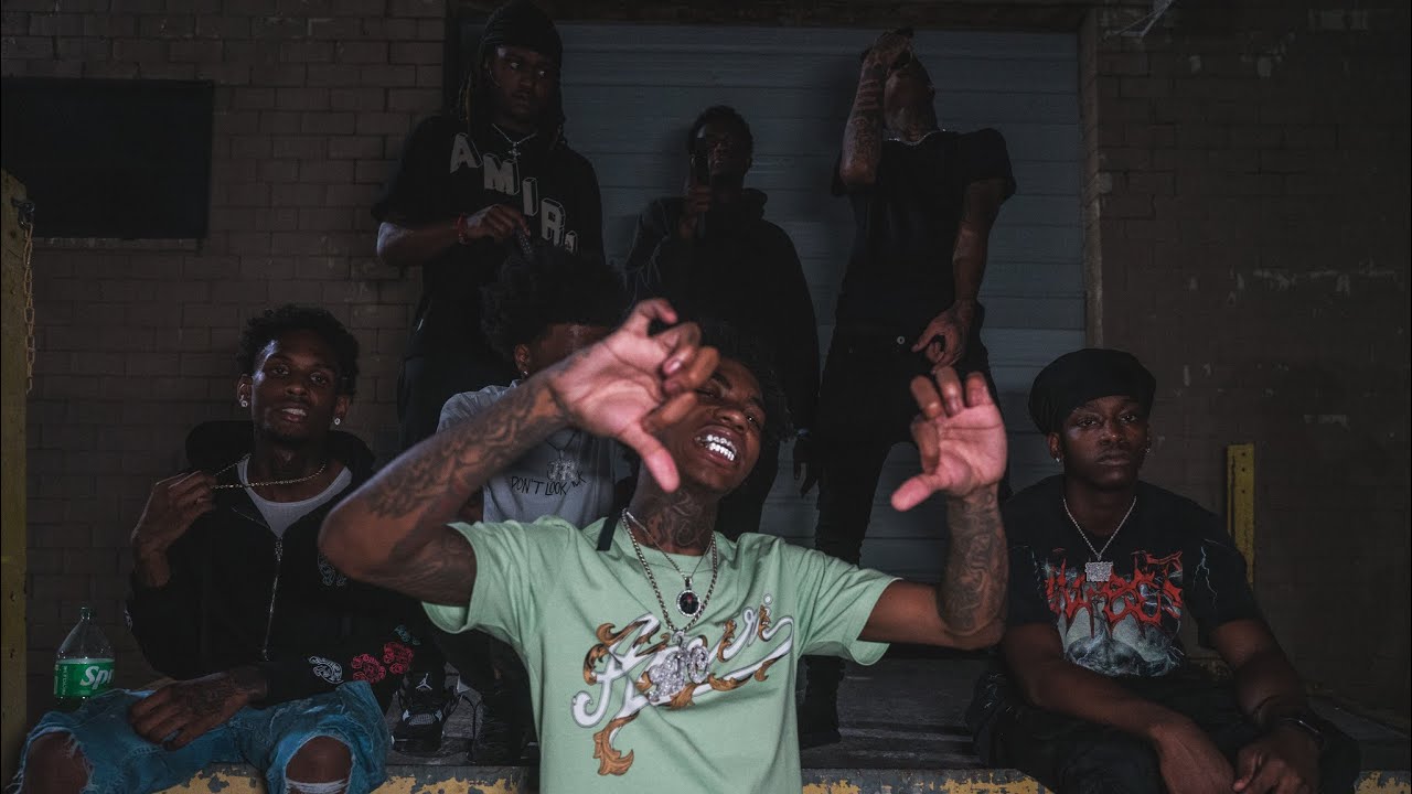 Lil Cee - Exposing Em/I Want A (Music Video) - YouTube