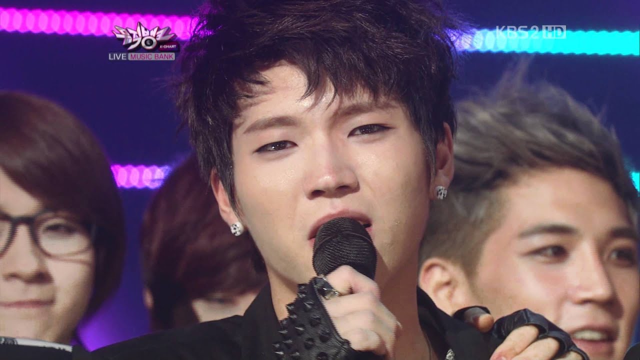 120601 KBS2 Music Bank Infinite - 一位獲獎 - YouTube