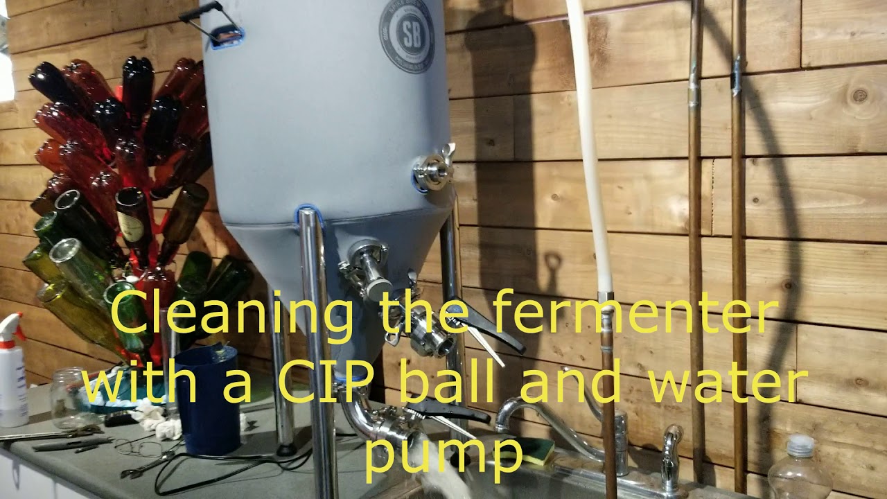 CF15 SPIKE CONICAL UNITANK Closed transfer to keg and CIP of UNITANK ...