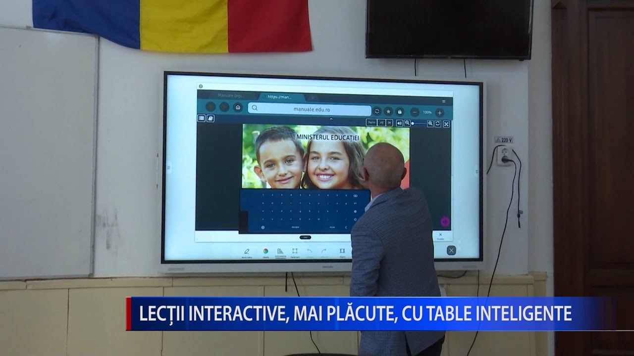 LECȚII INTERACTIVE, MAI PLĂCUTE, CU TABLE INTELIGENTE - YouTube