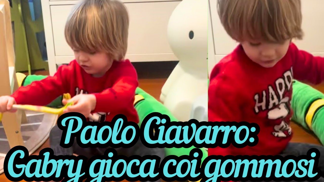 PAOLO CIAVARRO: Gabriele gioca coi suoi animali gommosi con CLIZIA ...