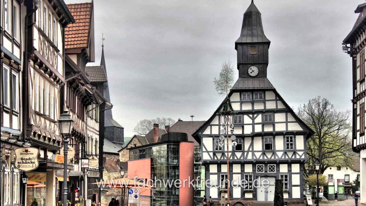 Uslar: Eine Fachwerktour durch die historische Altstädt - YouTube